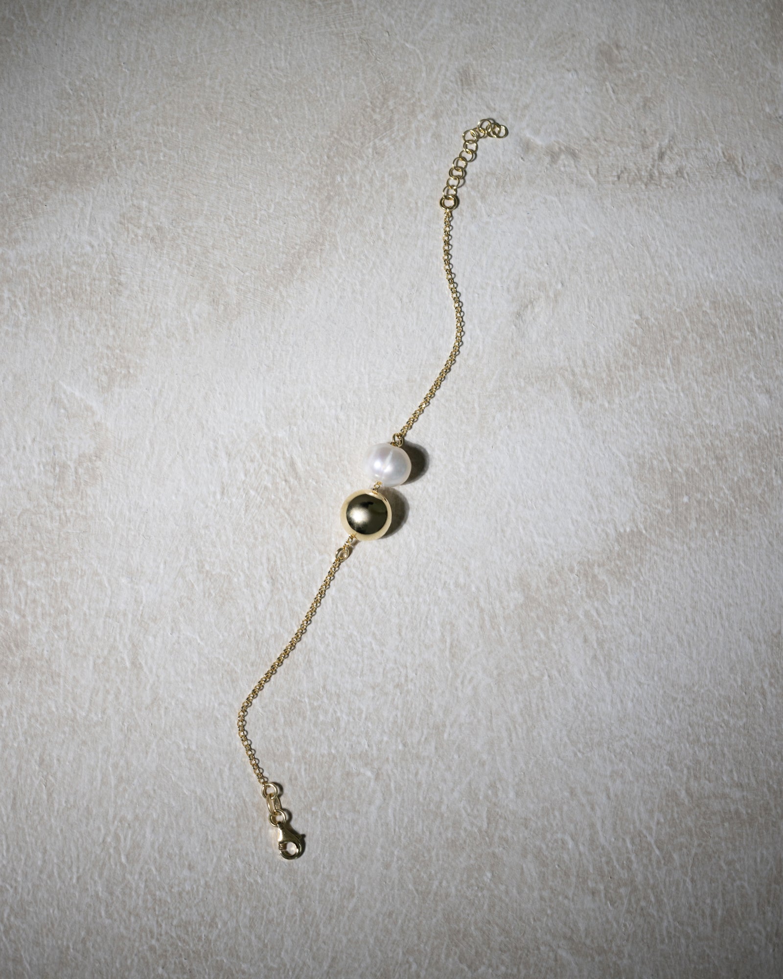 LUNA SWING BRACELET